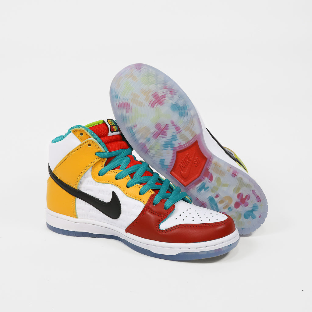 Nike SB - Dunk High 'FroSkate' Pro Shoes (UK Only) - White / Metallic ...